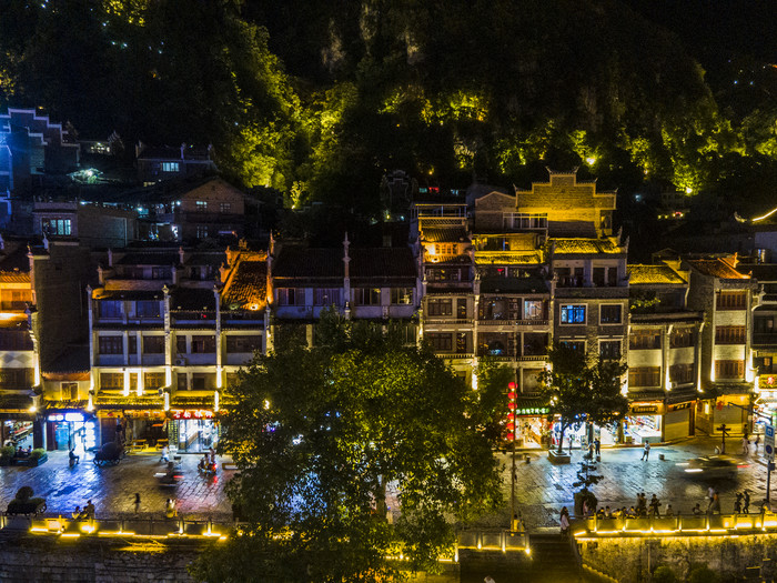 贵州黔东南镇远古镇夜景航拍摄影图-包图企业站