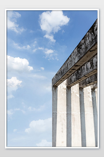 大气蓝天白云建筑风光摄影图1024*1542图片素材免费下载-编号1302637-潮点视频