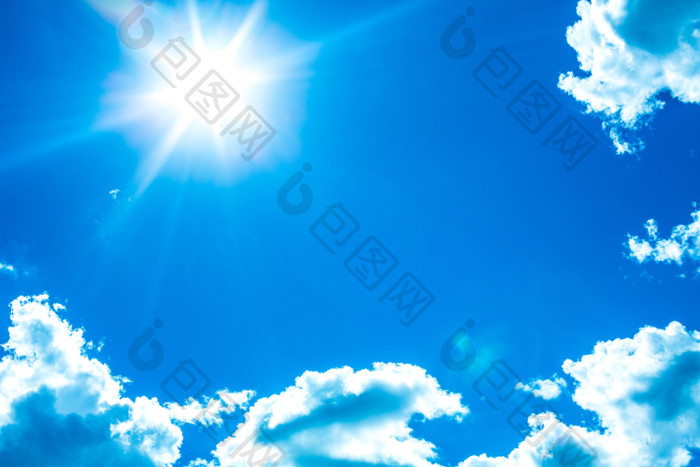 太阳和蓝色天空与云彩图片-包图网企业站