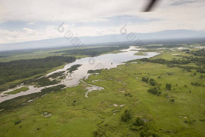 河流与湖泊的高度图片-包图网企业站