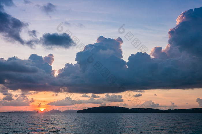 美丽的日落背后海洋泰国甲米图片-包图网企业站