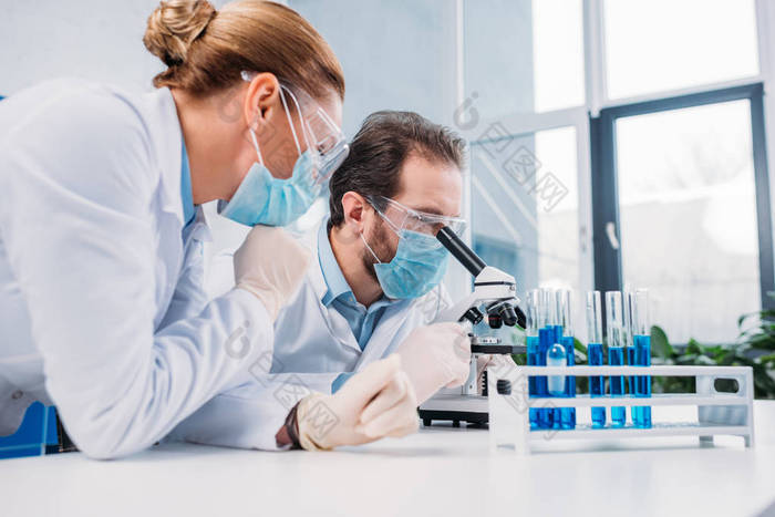 科研人员剪影高清图片-科研人员剪影素材-包图企业站