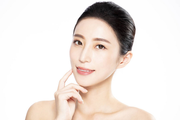 年轻女子美丽的脸庞肌肤清新健康美丽的黑发图片 包图网企业站