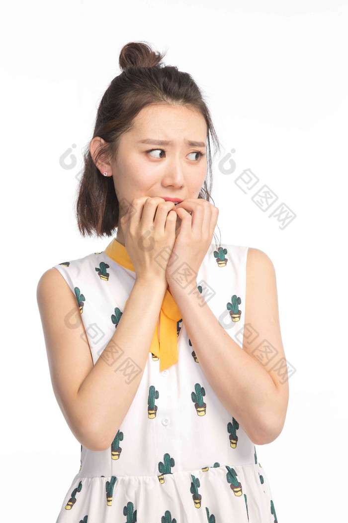 闷闷不乐的青年女人图片 包图网企业站