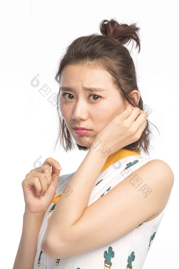 闷闷不乐的青年女人图片 包图网企业站