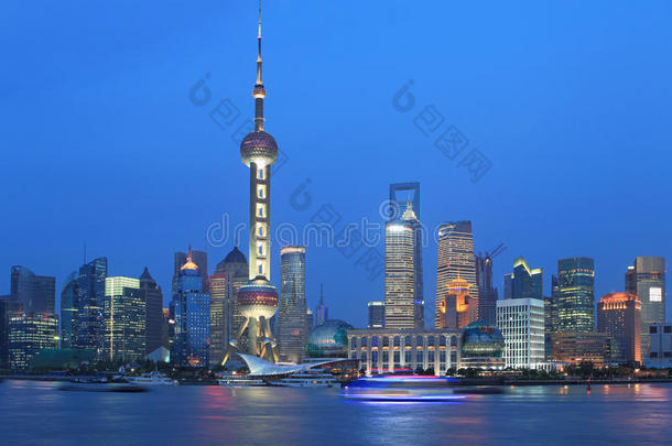 上海浦东陆家嘴全景图片-包图网企业站