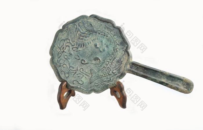 中国宋代鱼纹龙柄铜镜图片-包图网企业站